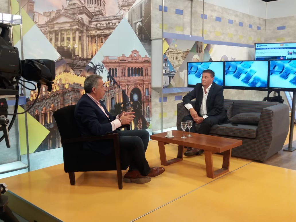Walter Berarducci: “se ve que Manzur los recibe con la billetera ...